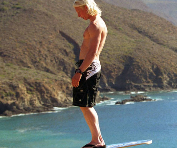 Indo boards bij Aloha's Surfshop. – Aloha Beachclub, Surfschool & Surfshop